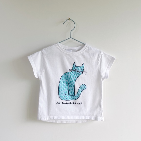 Zara | Shirts & Tops | Zara Favourite Cat Tee | Poshmark